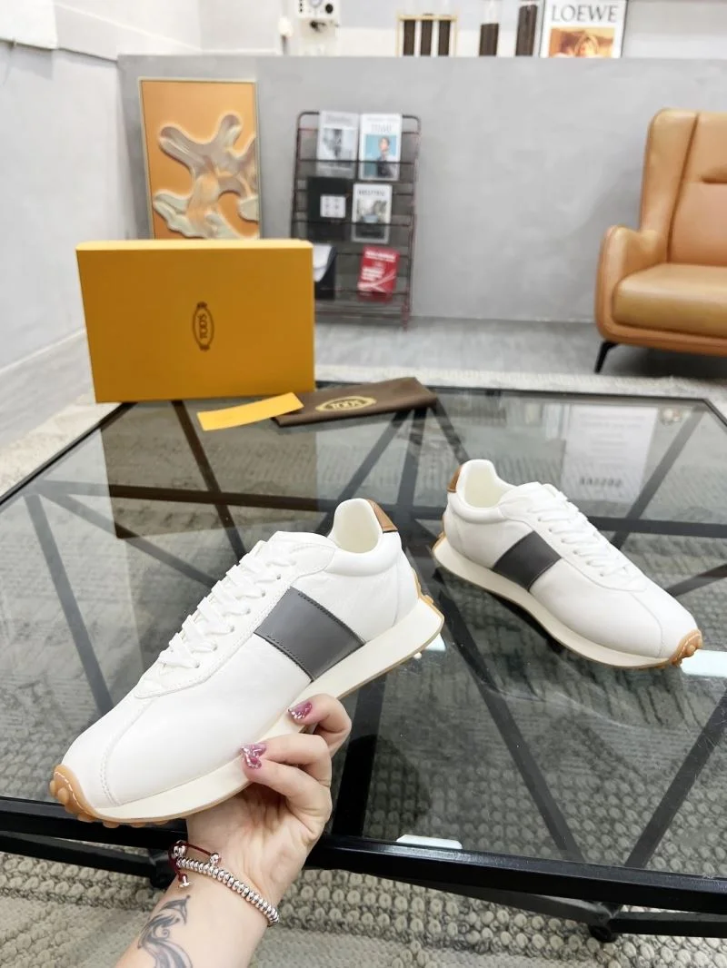Top mirror Tods Shoes