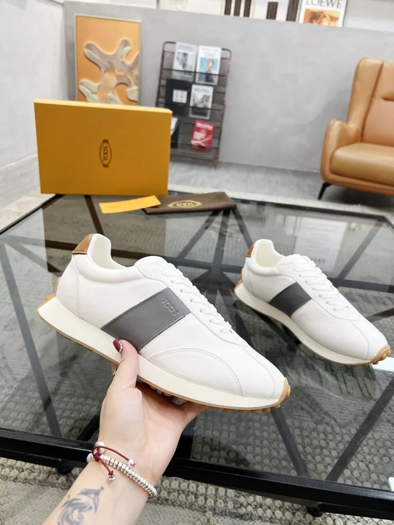Top mirror Tods Shoes
