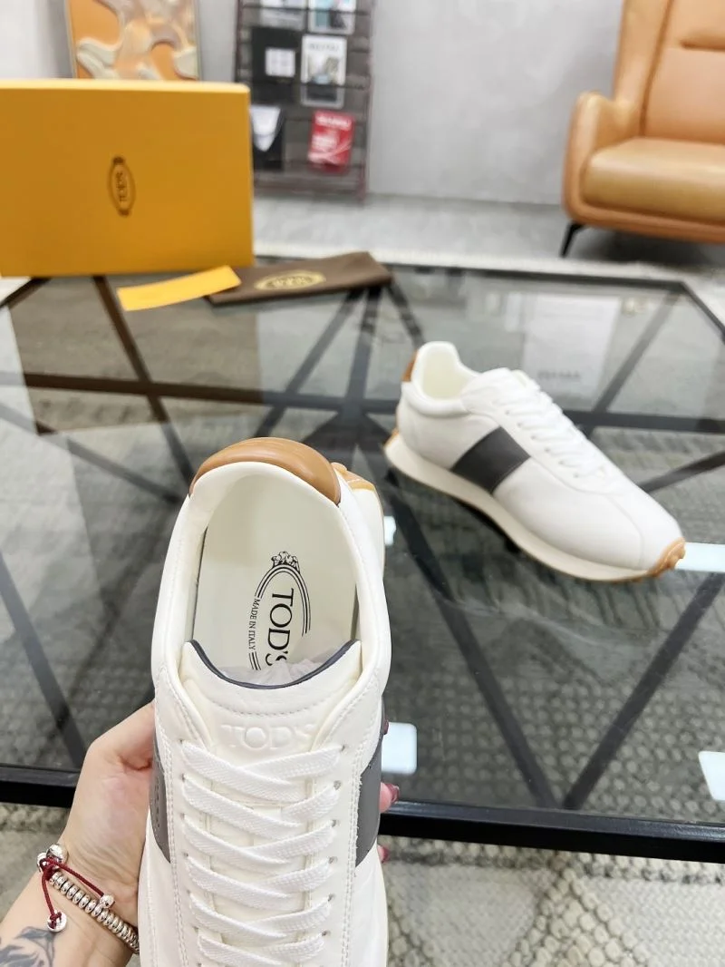 Top mirror Tods Shoes