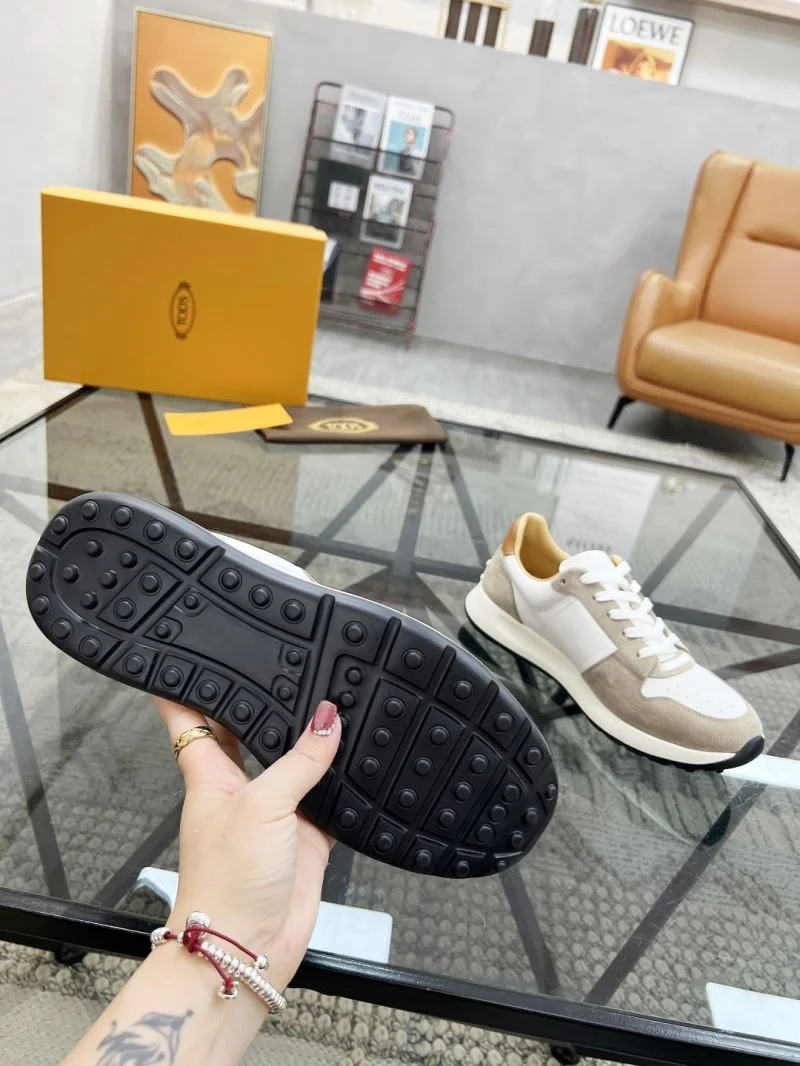 Value-priced Tods Shoes