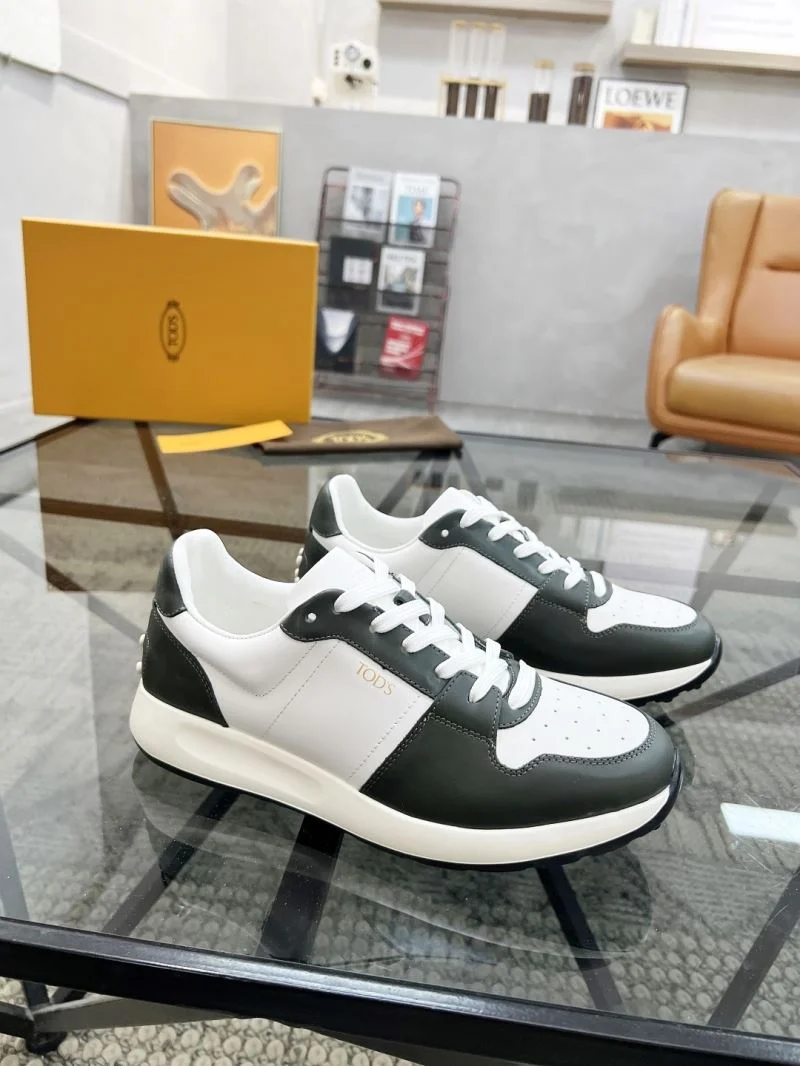 Accurate model Tods Shoes