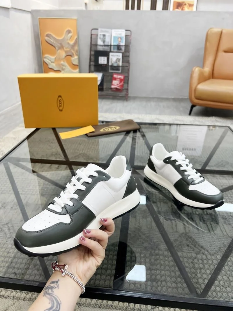 Accurate model Tods Shoes