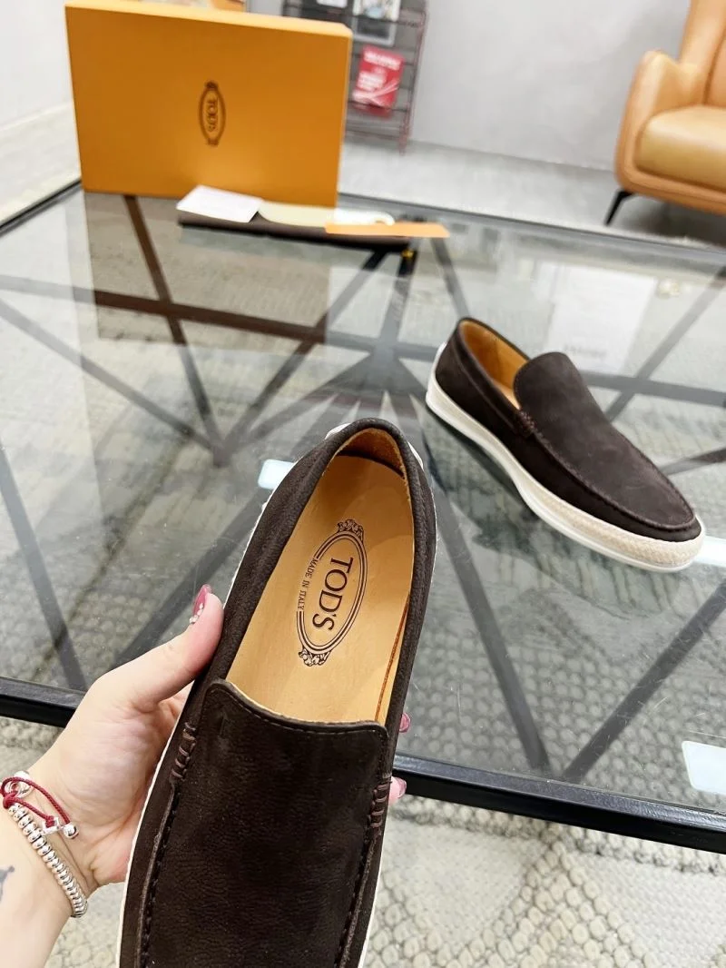 Indistinguishable Tods Shoes