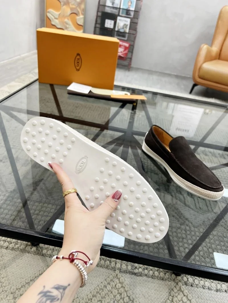 Indistinguishable Tods Shoes