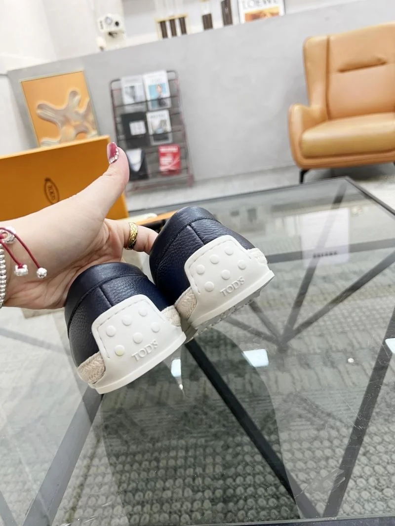 Reasonably priced Tods Shoes