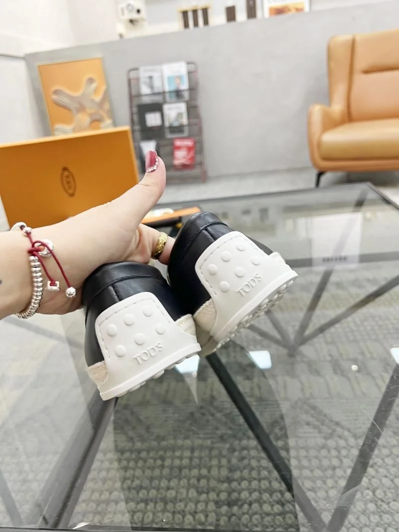 Mirror quality Tods Shoes