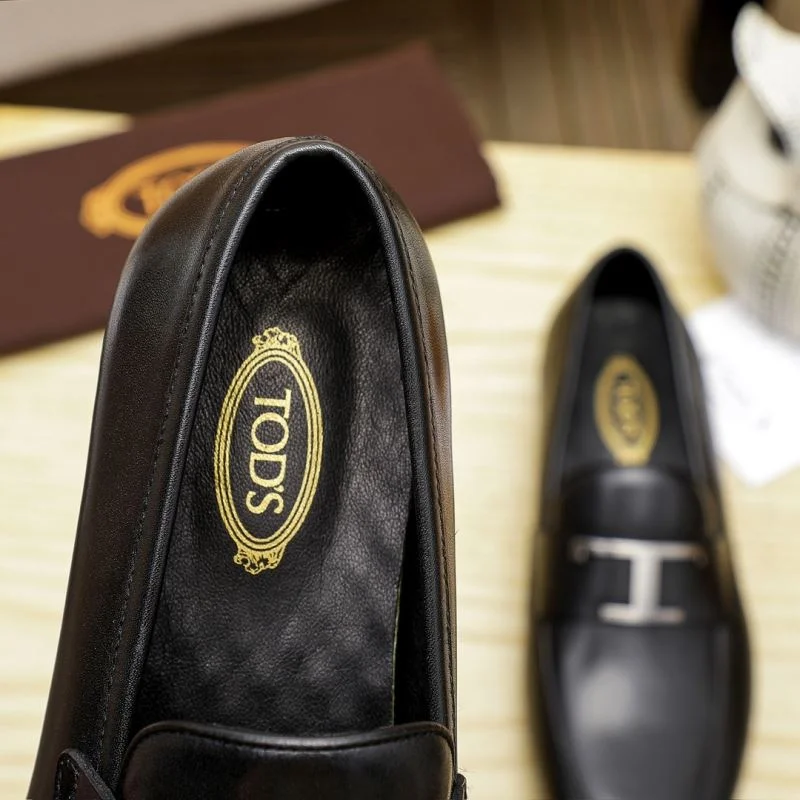 Cut-rate Tods Shoes