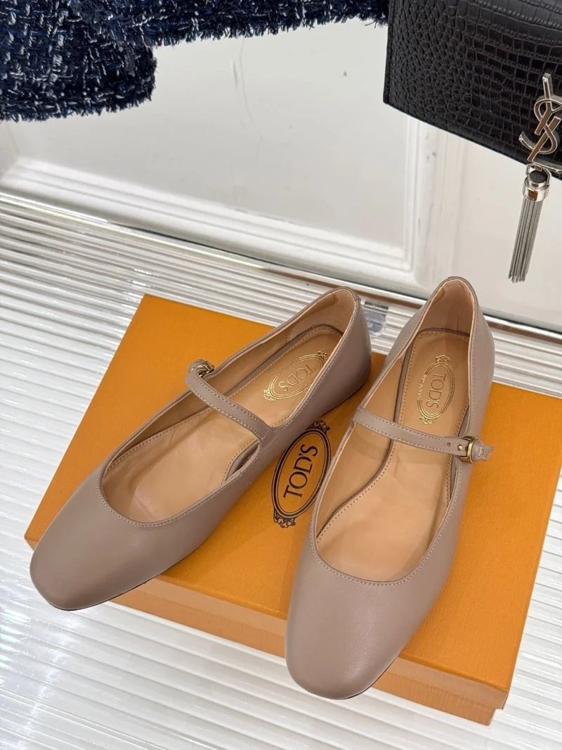 Mirror quality Tods Shoes