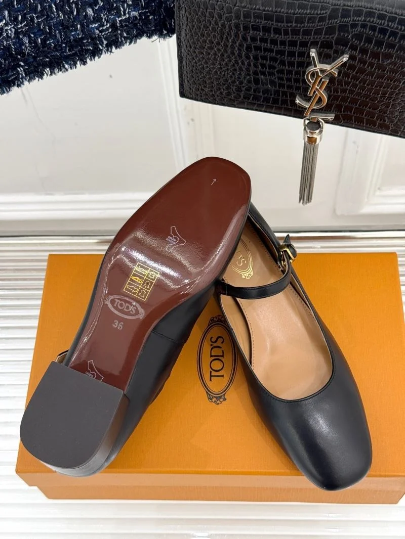 Mirror quality Tods Shoes