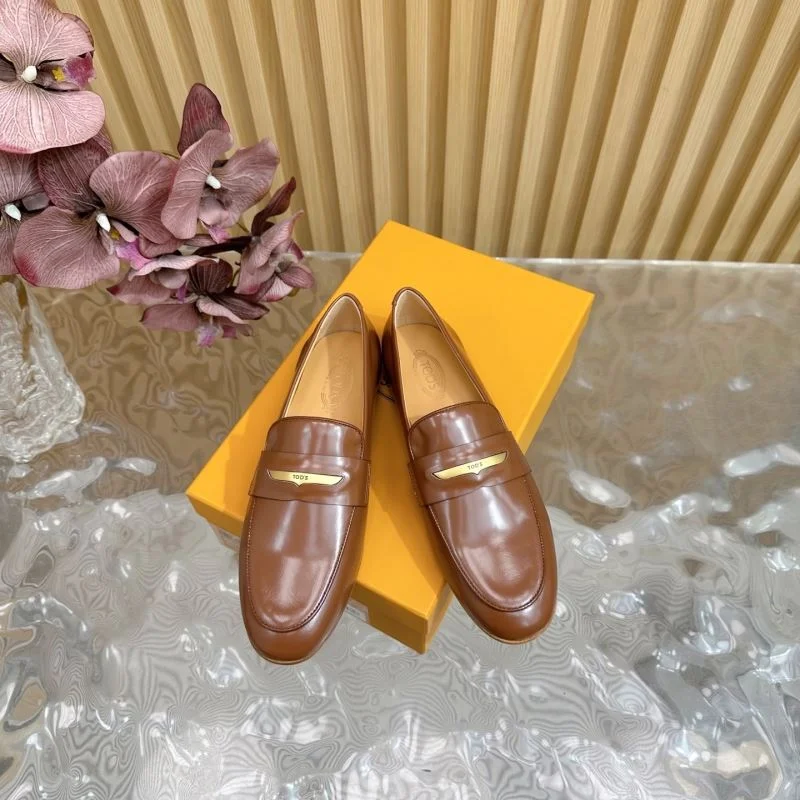 Value-priced Tods Shoes