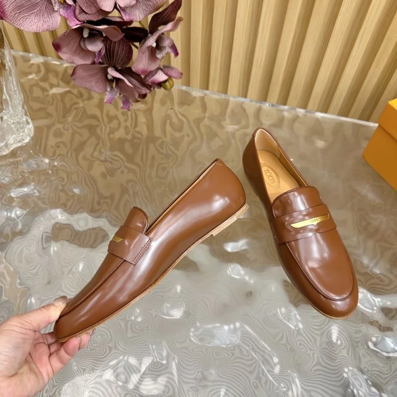 Value-priced Tods Shoes