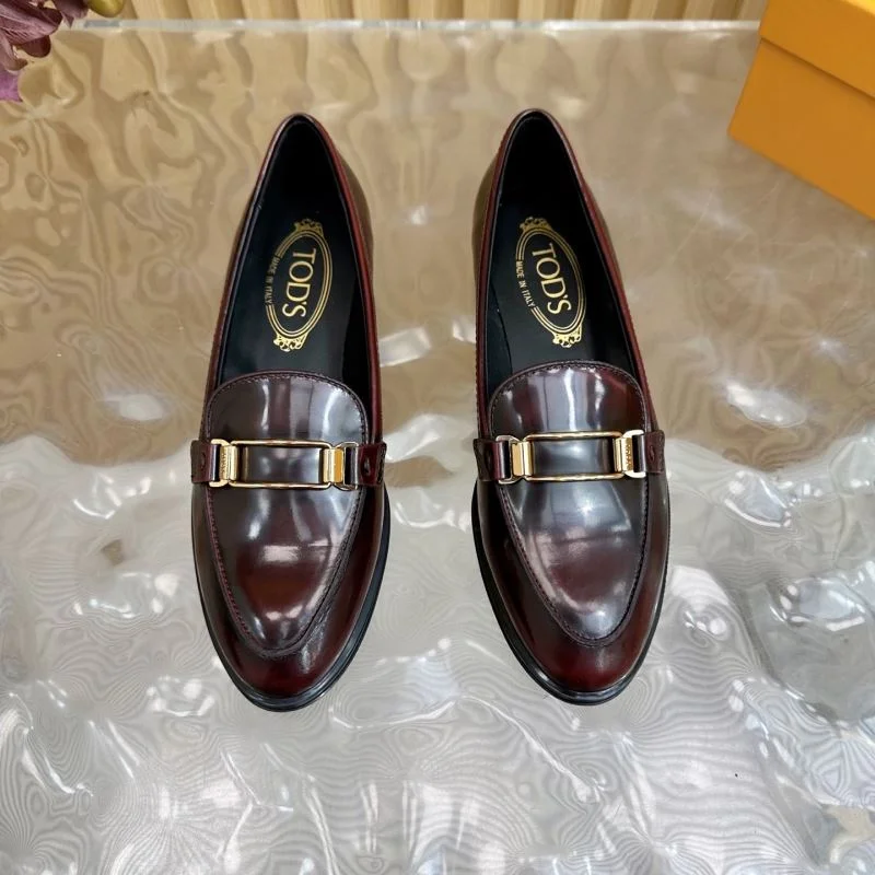 Cut-rate Tods Shoes