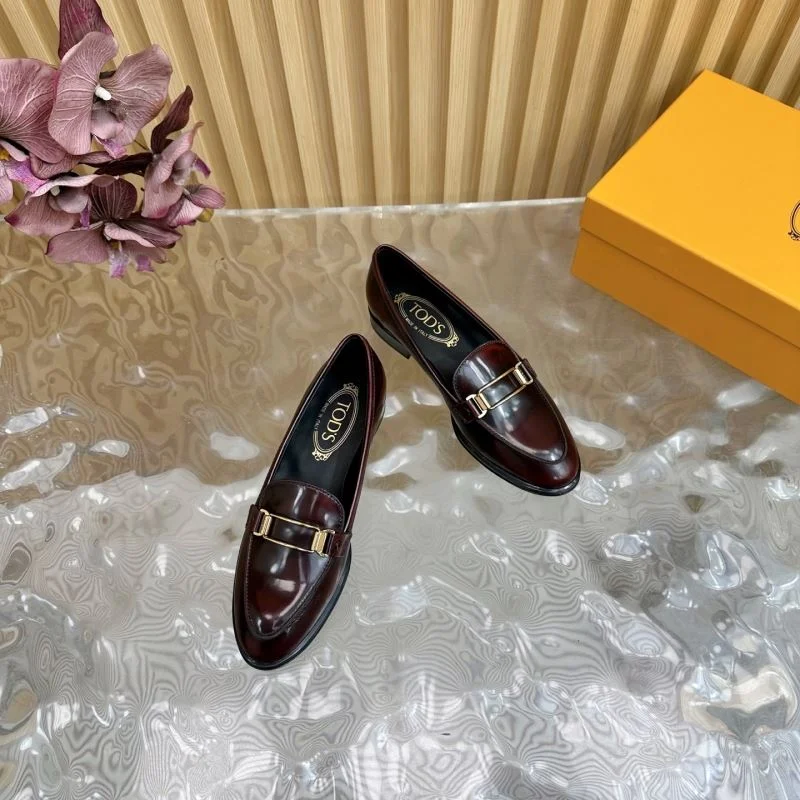 Cut-rate Tods Shoes