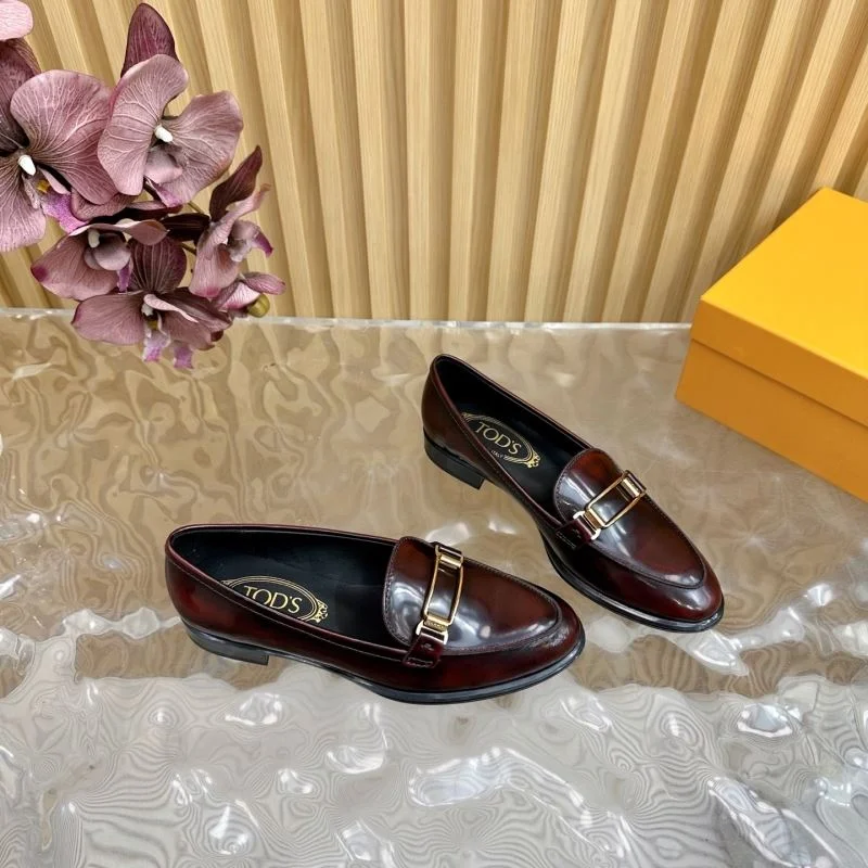 Cut-rate Tods Shoes