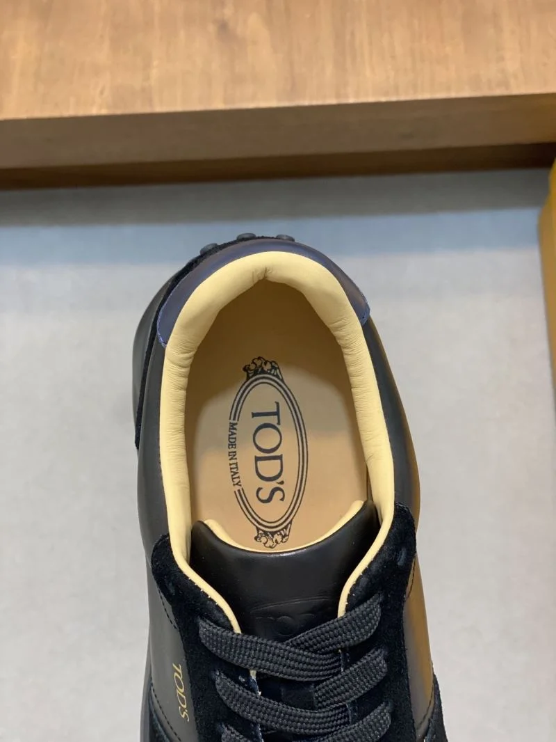 Authentic Tods Shoes