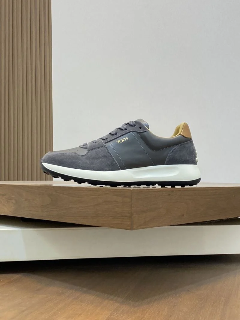 Accurate model Tods Shoes