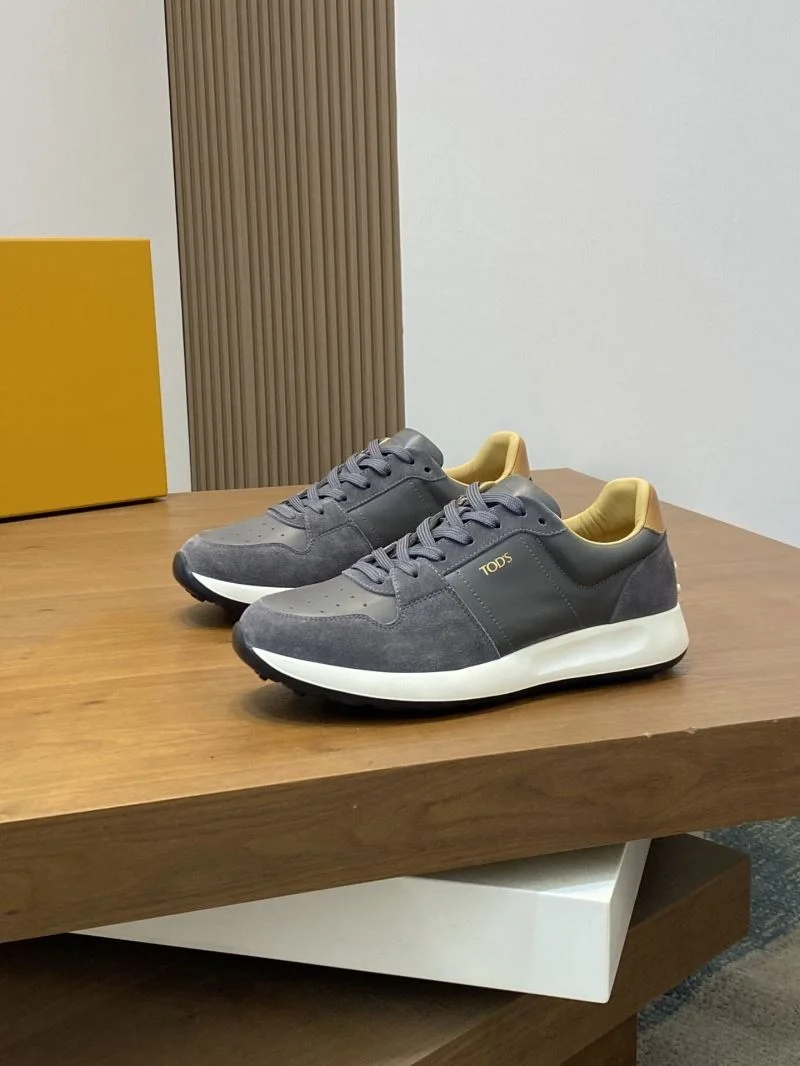 Accurate model Tods Shoes