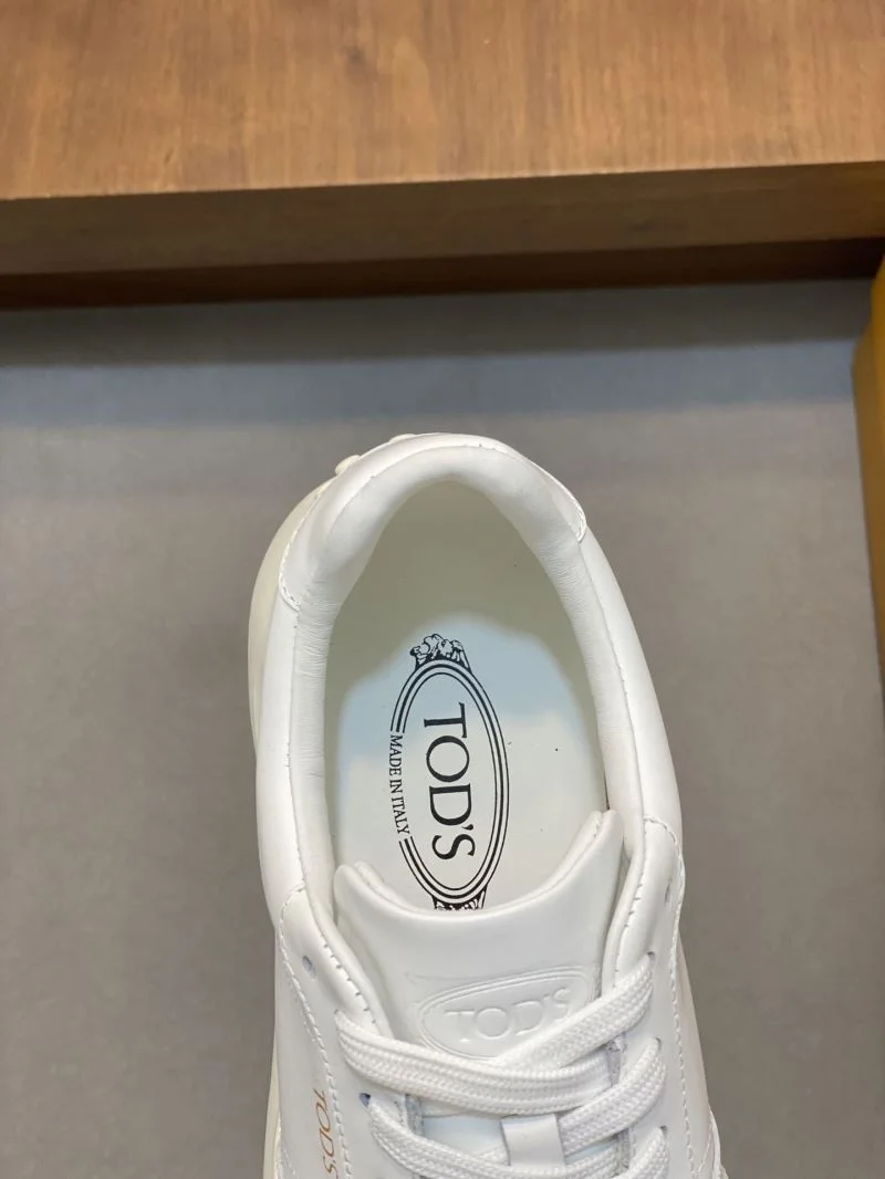 Exact replica Tods Shoes