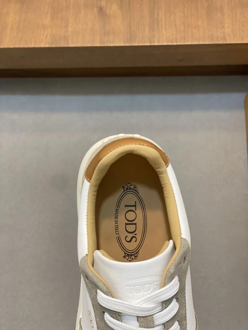 Exact replica Tods Shoes