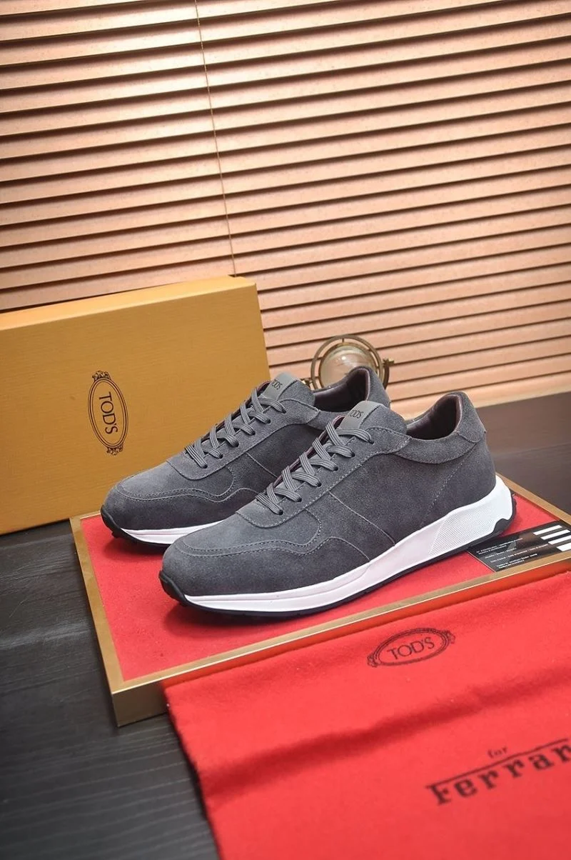 Exact replica Tods Shoes