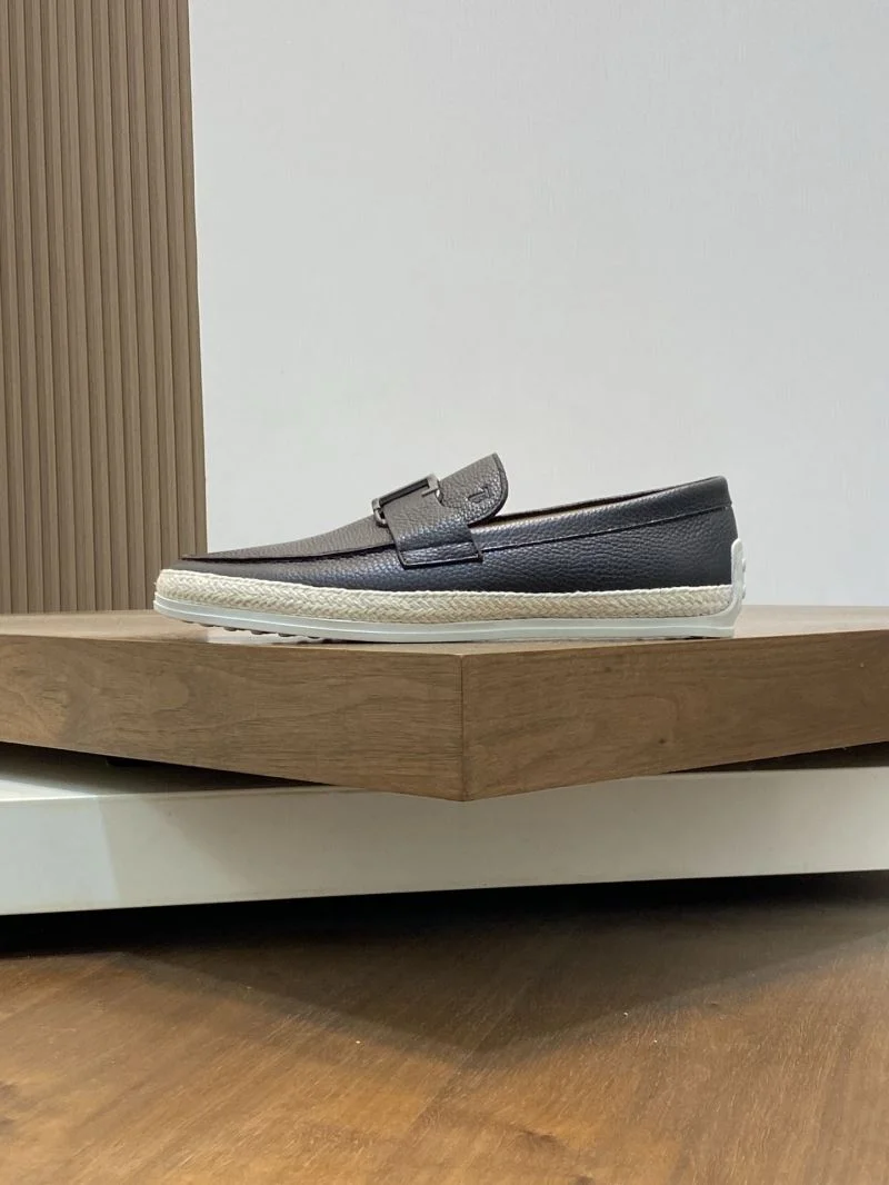 Cut-rate Tods Shoes