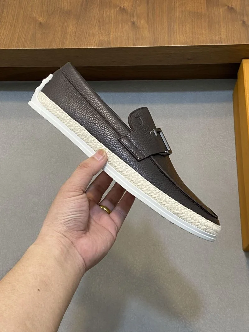 Cut-rate Tods Shoes