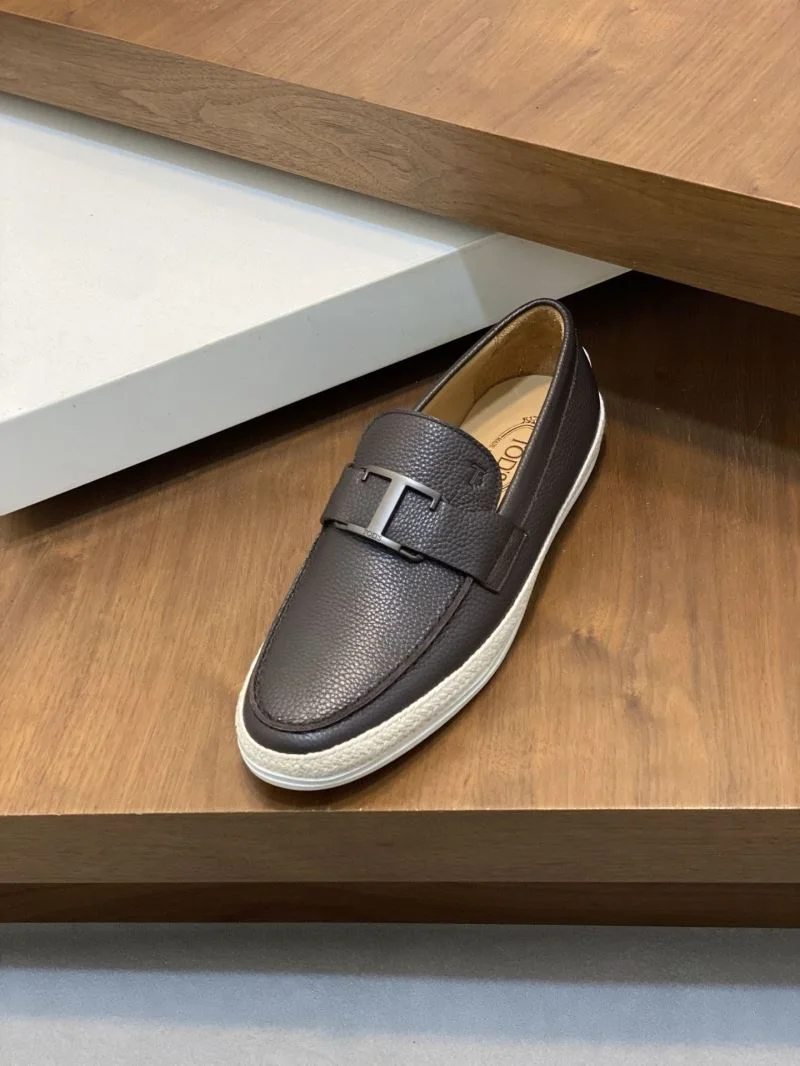Cut-rate Tods Shoes
