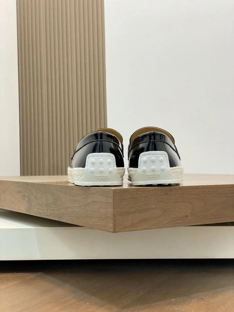 Exact replica Tods Shoes