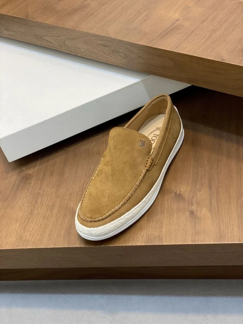 Cut-rate Tods Shoes