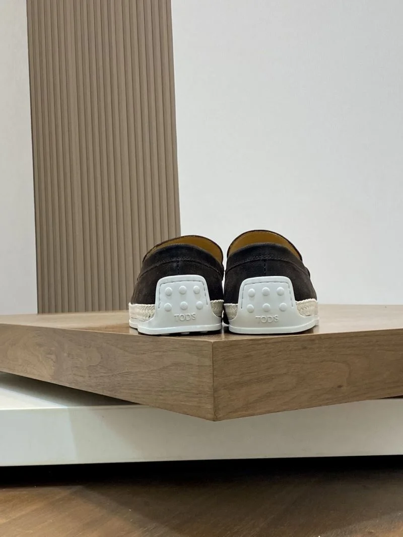 Bargain Tods Shoes