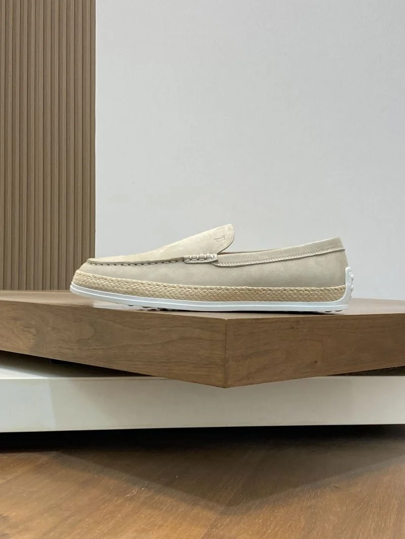 Cut-rate Tods Shoes