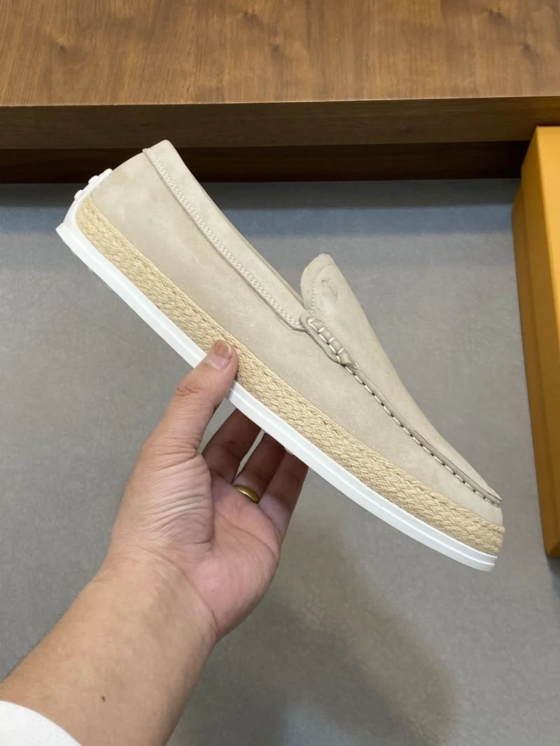 Cut-rate Tods Shoes