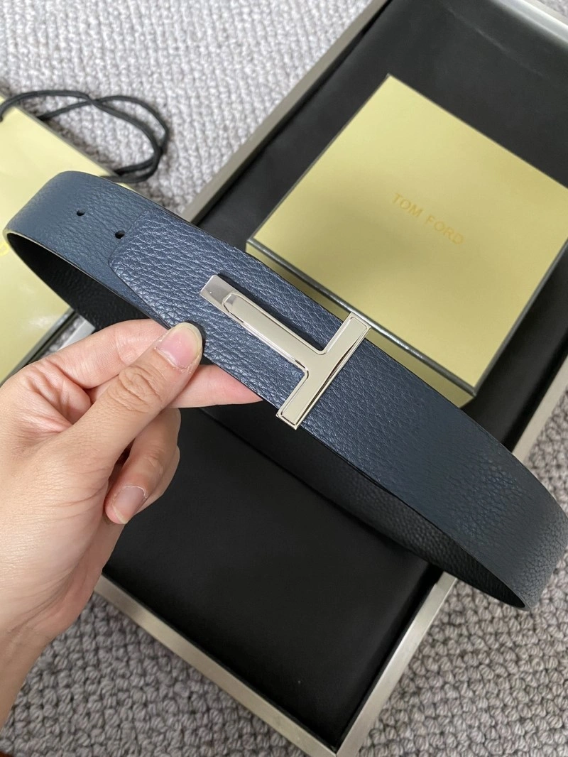 Top mirror Tom Ford Belts