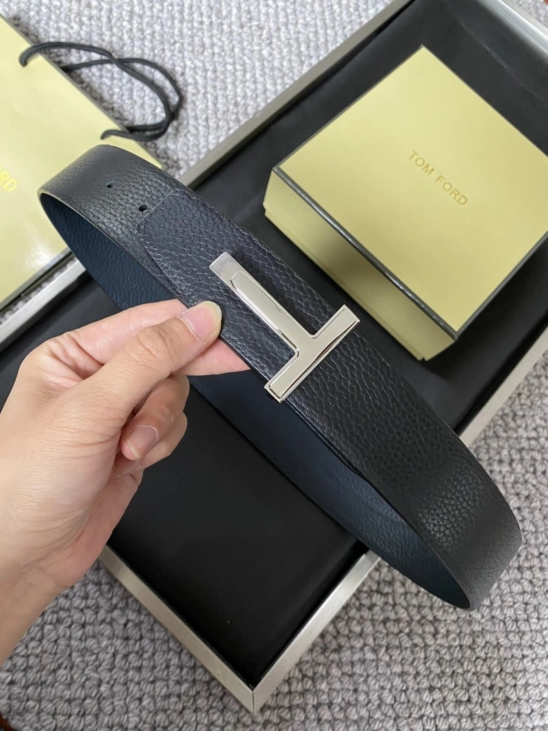 Top mirror Tom Ford Belts