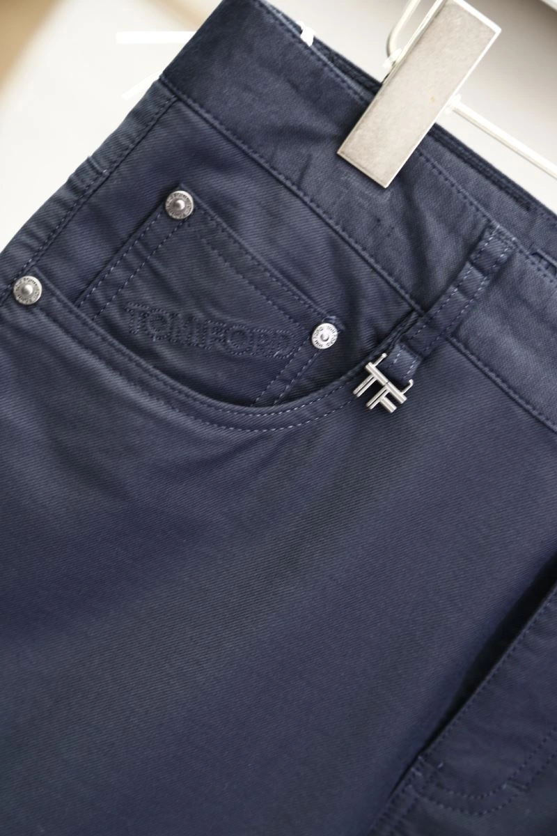 Exact replica Tom Ford Jeans
