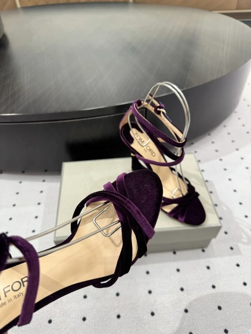 Accurate model Tom Ford Sandals