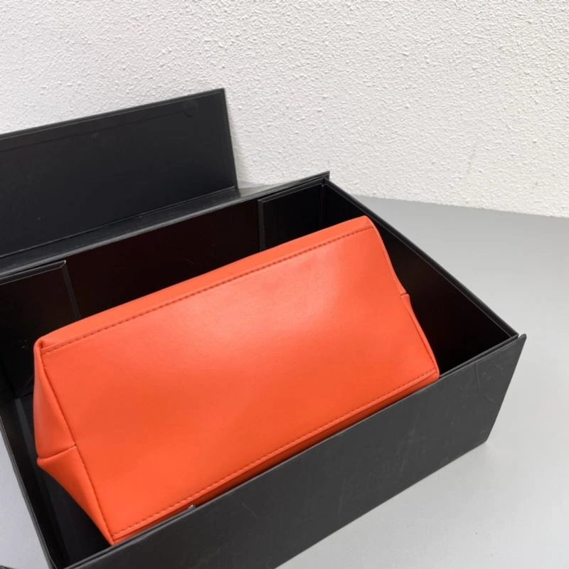 Discounted Tom Ford Satchel Bags