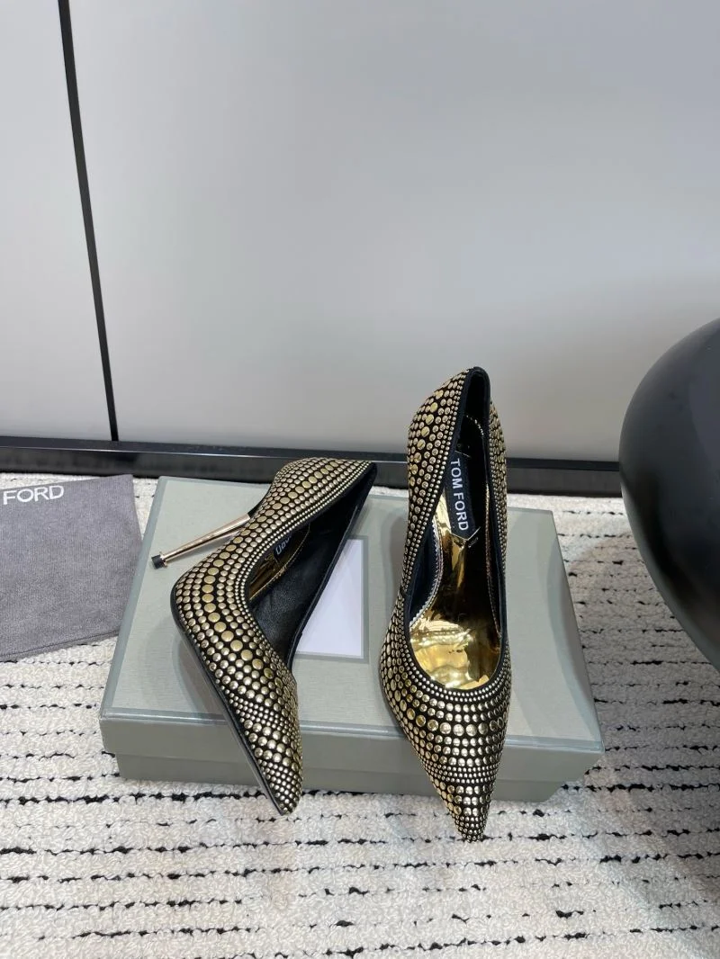 Accurate model Tom Ford Shoes