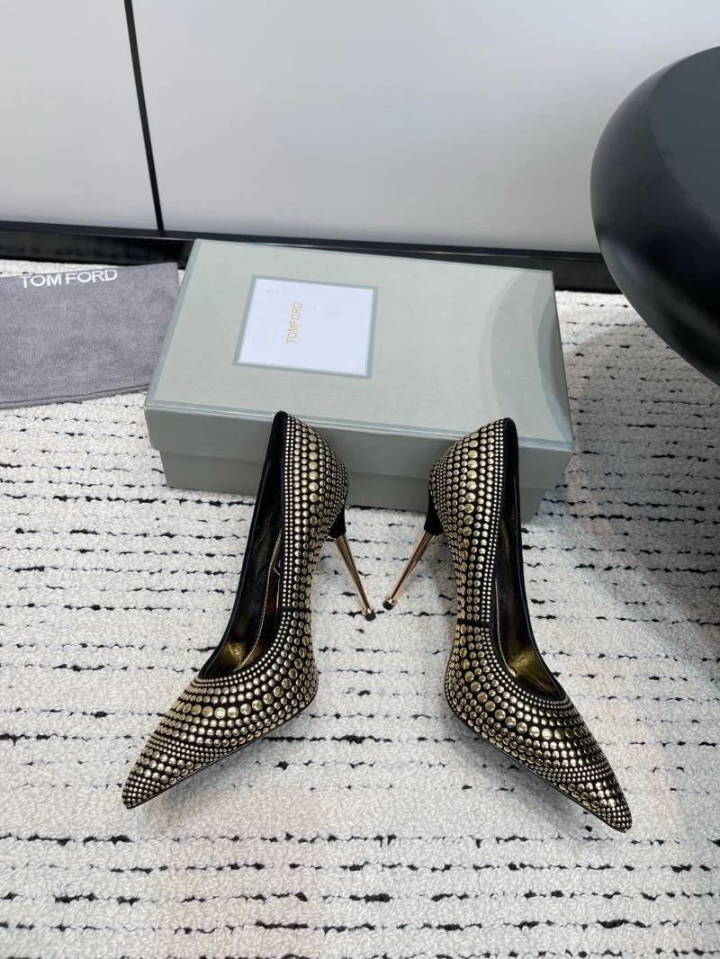 Accurate model Tom Ford Shoes