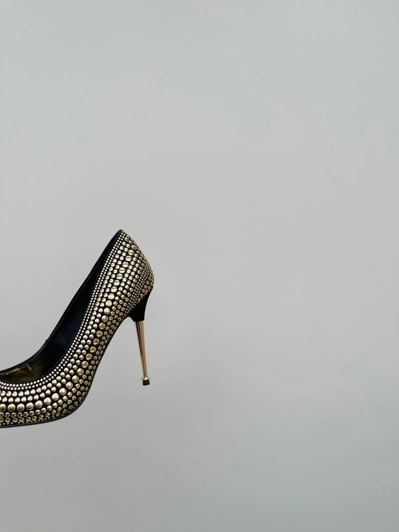 Accurate model Tom Ford Shoes