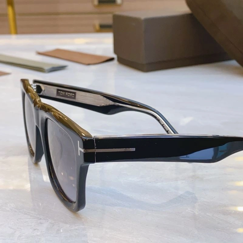 Accurate model Tom Ford Sunglasses