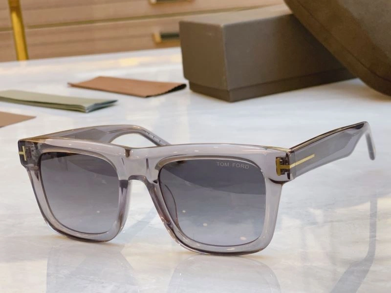 Accurate model Tom Ford Sunglasses