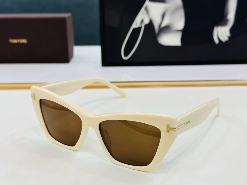 Top mirror Tom Ford Sunglasses