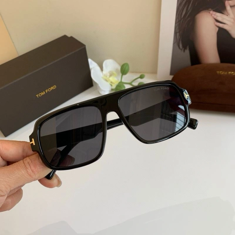 High fidelity Tom Ford Sunglasses