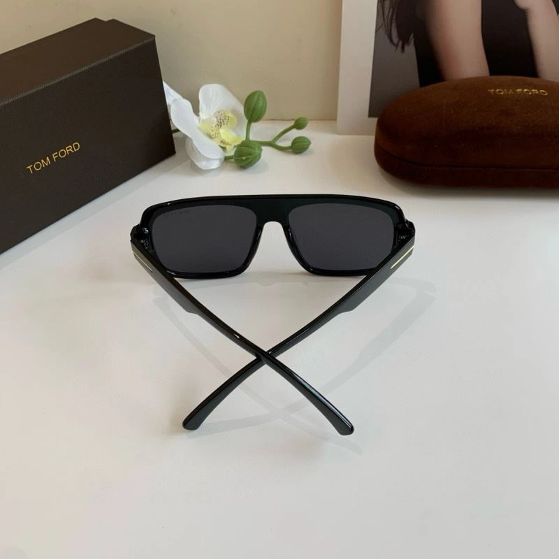 High fidelity Tom Ford Sunglasses