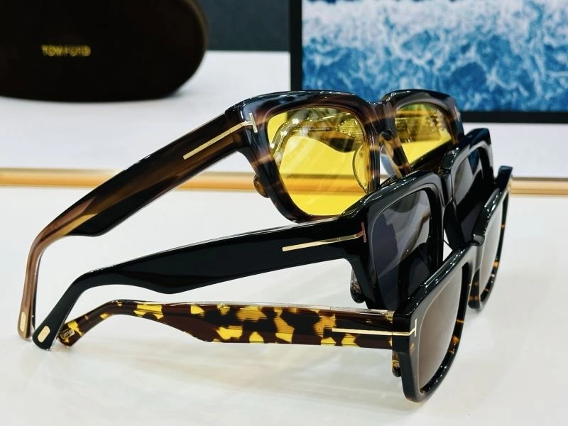 Brand-authenticated Tom Ford Sunglasses