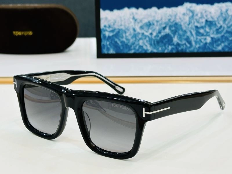 Perfect replica Tom Ford Sunglasses