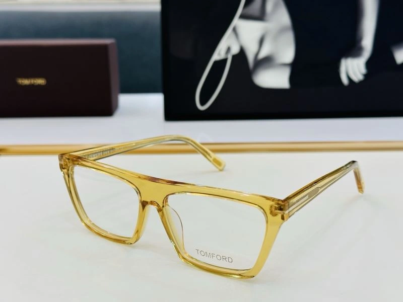 Accurate model Tom Ford Sunglasses