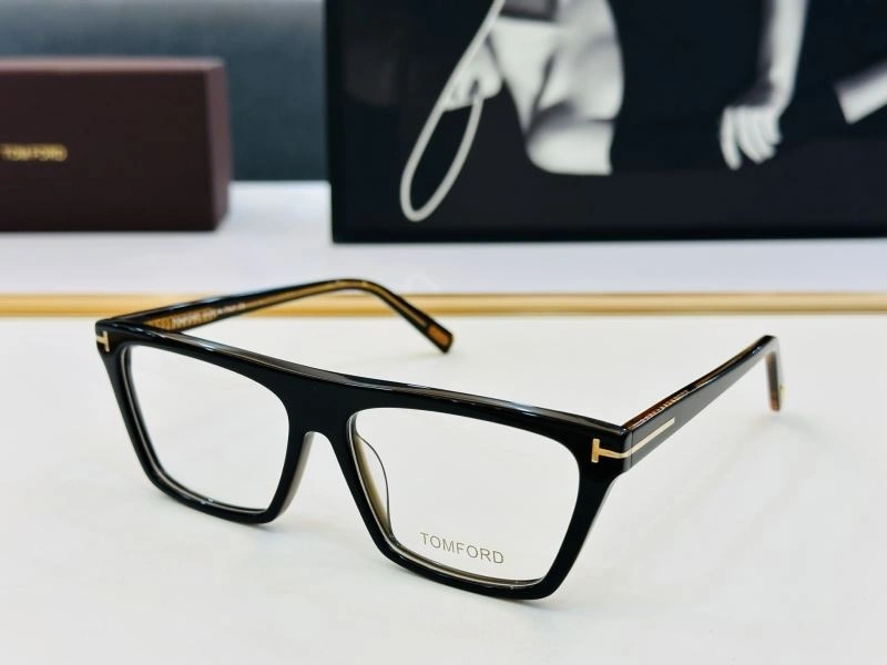 Accurate model Tom Ford Sunglasses