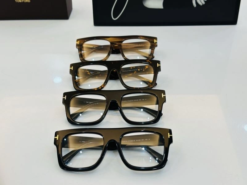 Accurate model Tom Ford Sunglasses